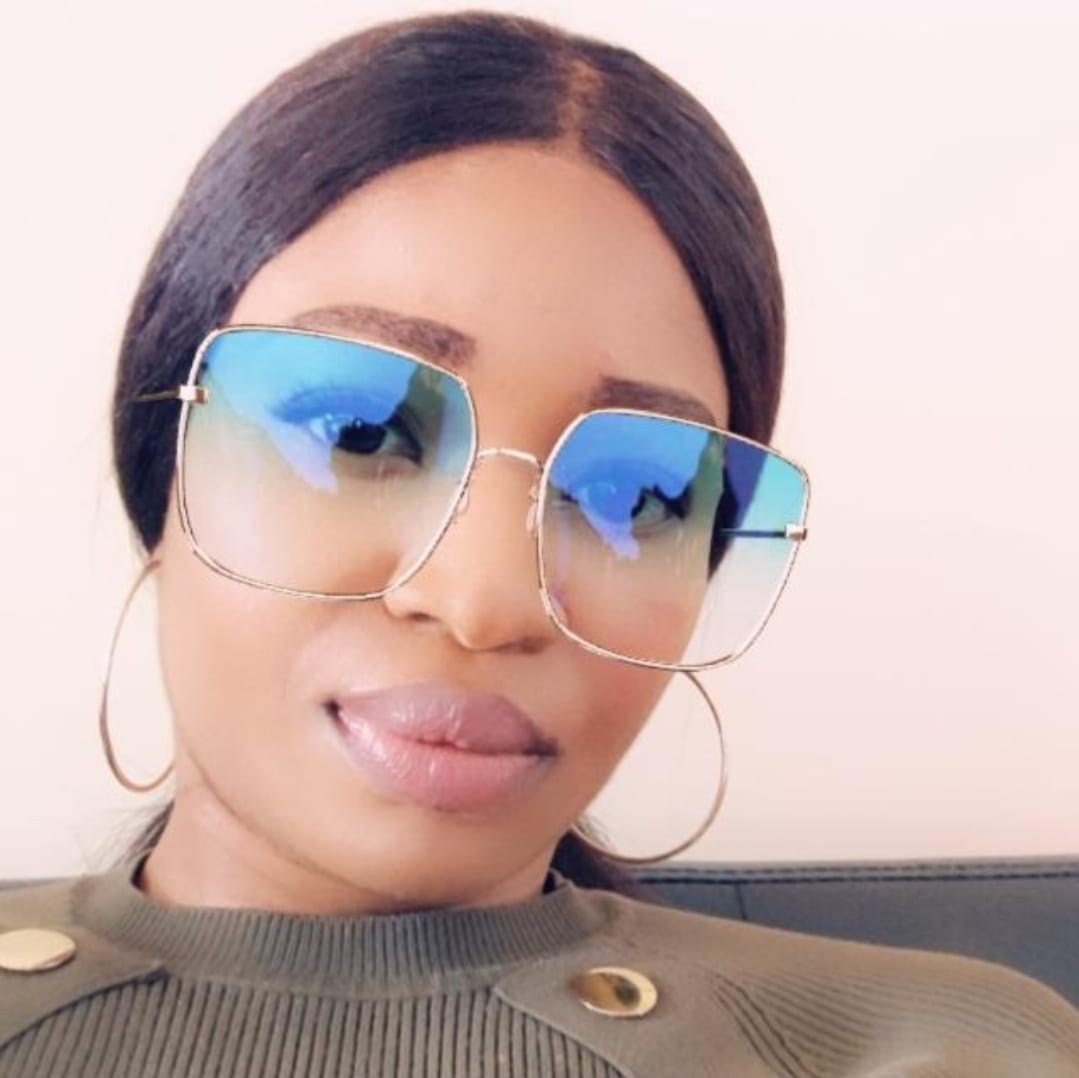 - DoctorBusinessWoman